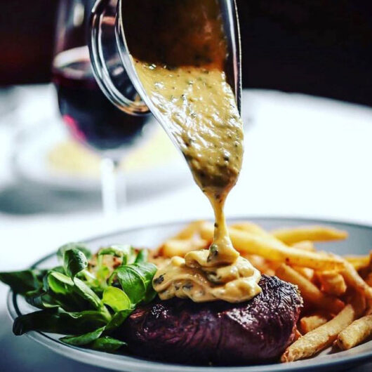 Recette de la sauce bourguignonne - Youcancookit.fr